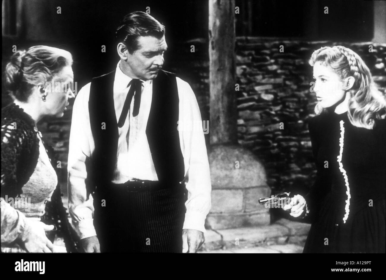 The King and Four Queens Year 1956 Director Raoul Walsh Clark Gable ...