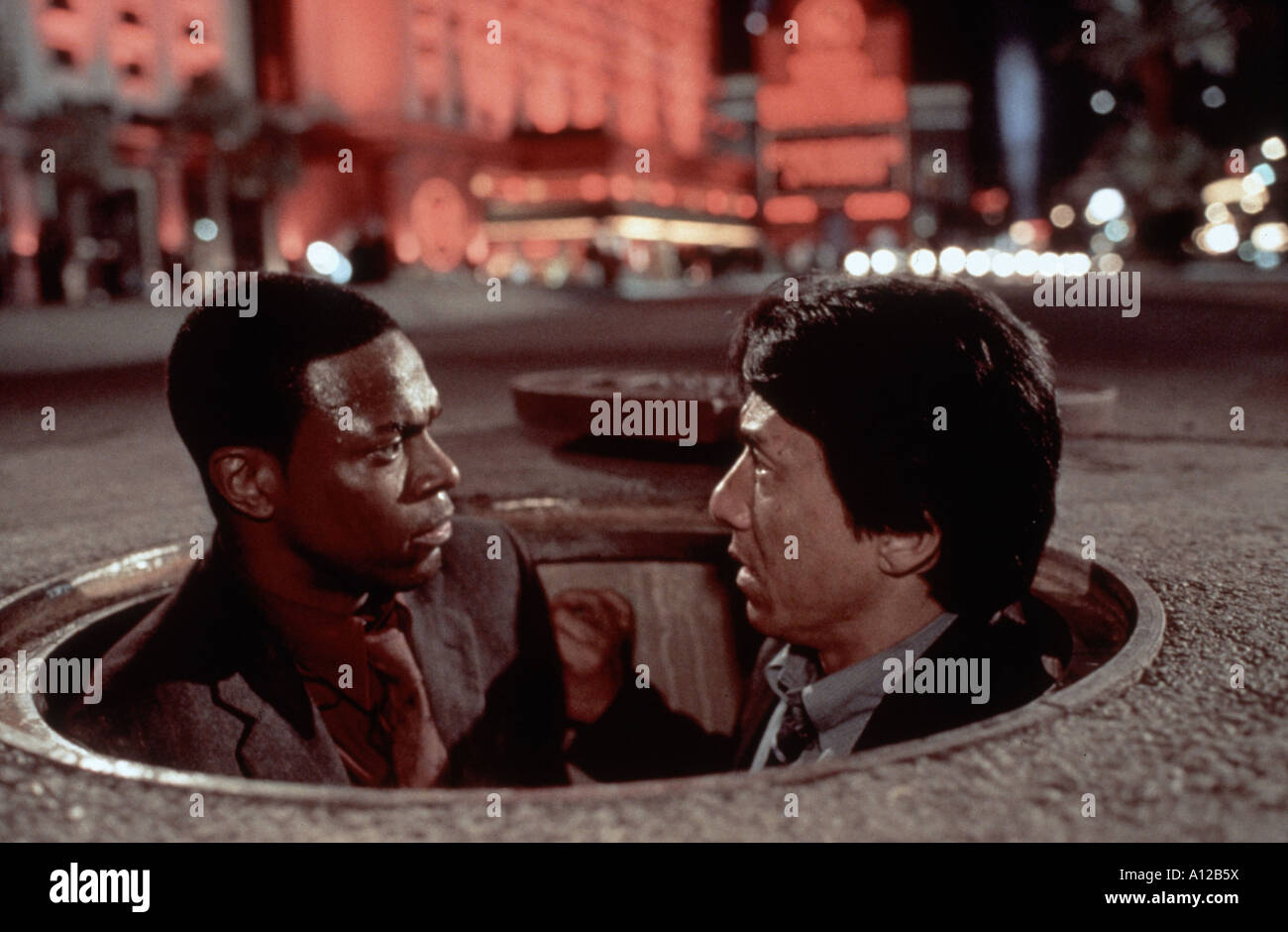 Rush hour 2 2001 jackie chan hi-res stock photography and images - Alamy