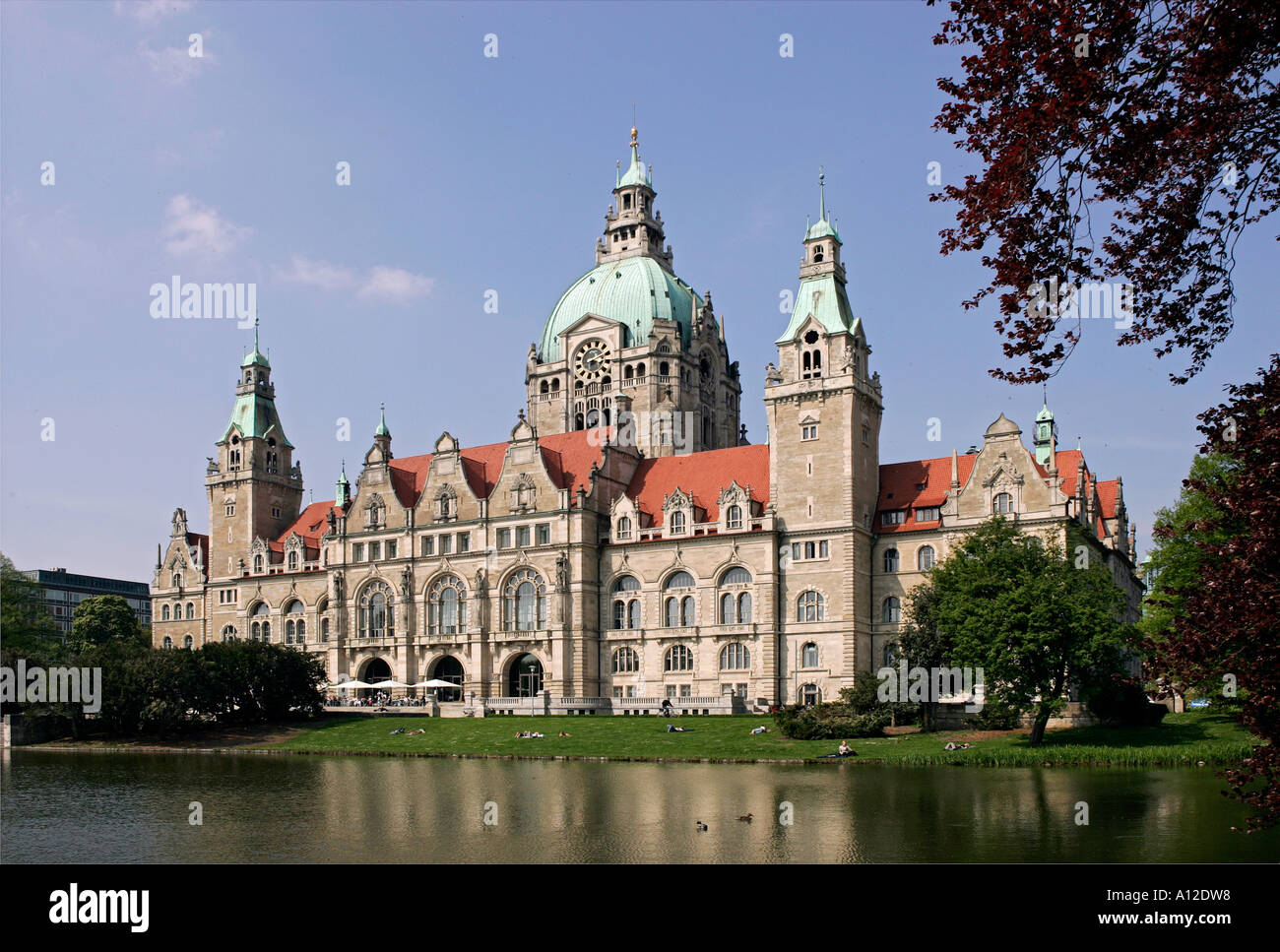Stadtansichten Hannover Neues Rathaus Aussenansicht new city hall Stock ...
