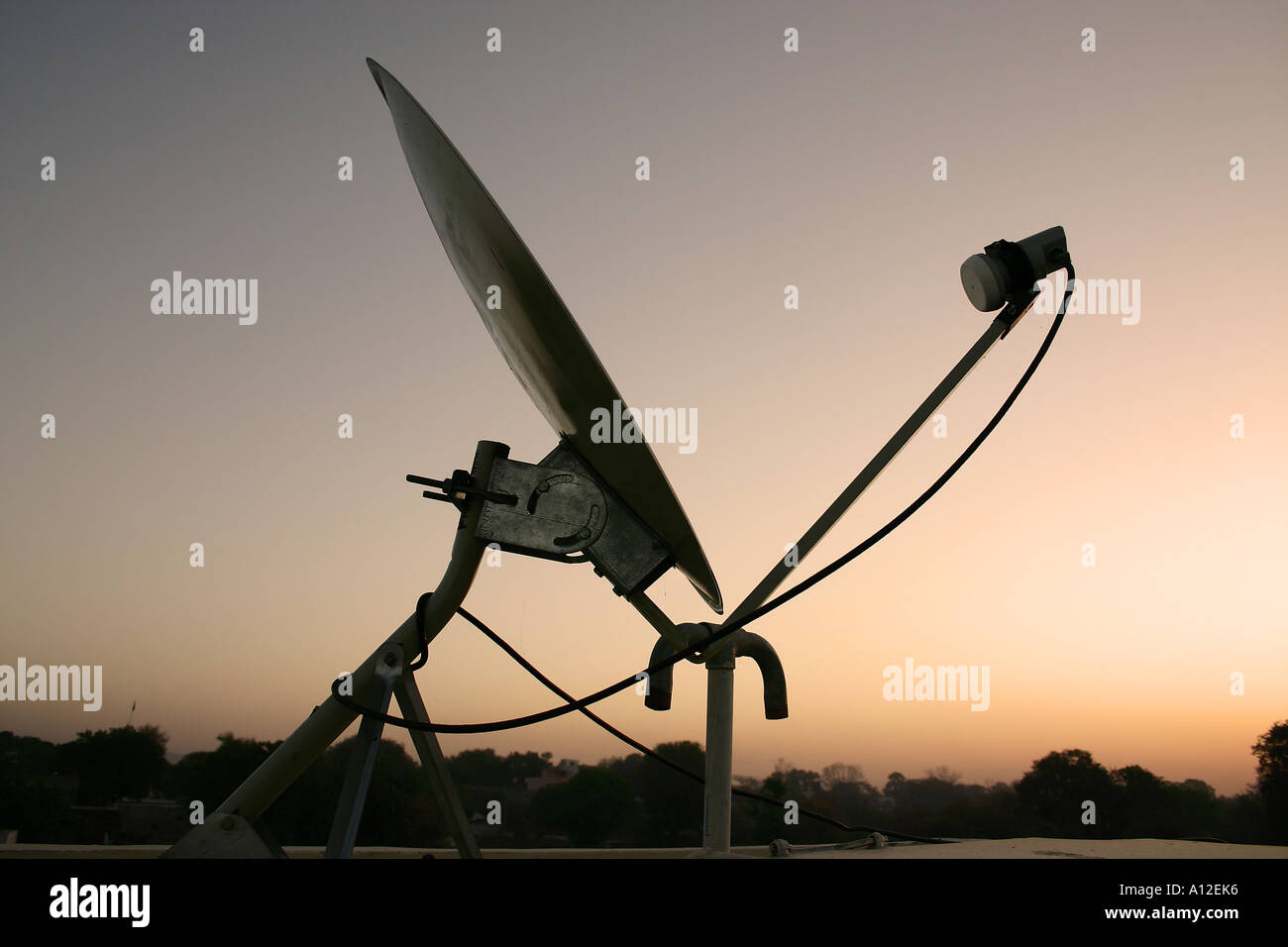 RSC75143 Industry telecommunication DTH direct to home system for ...