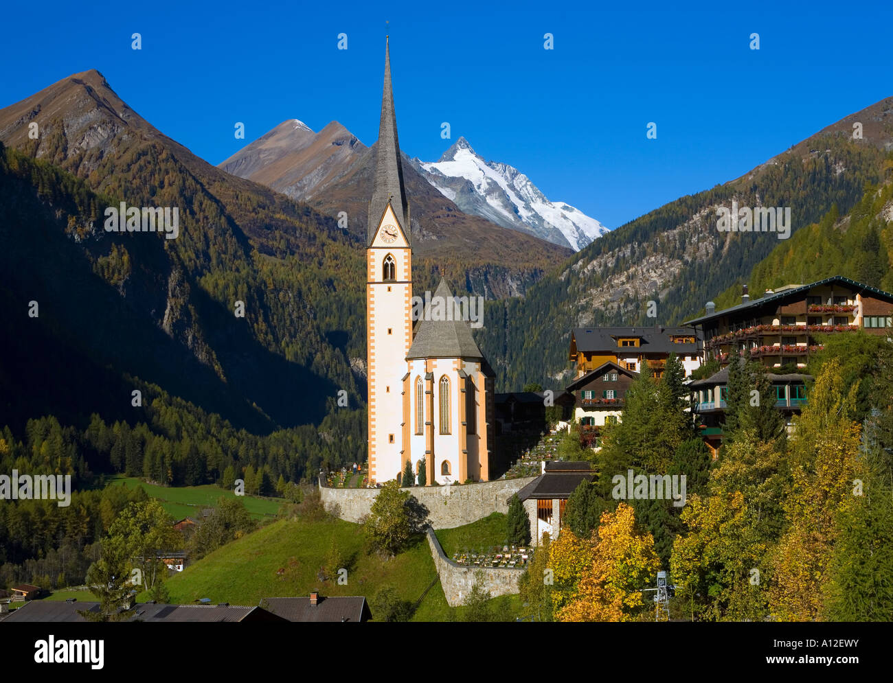 Austrian village heiligenblut grossglockner hi-res stock photography ...