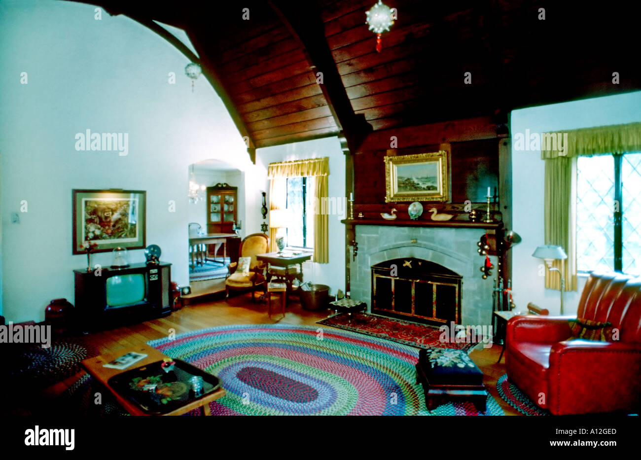 Suburban home interior hi-res stock photography and images - Alamy