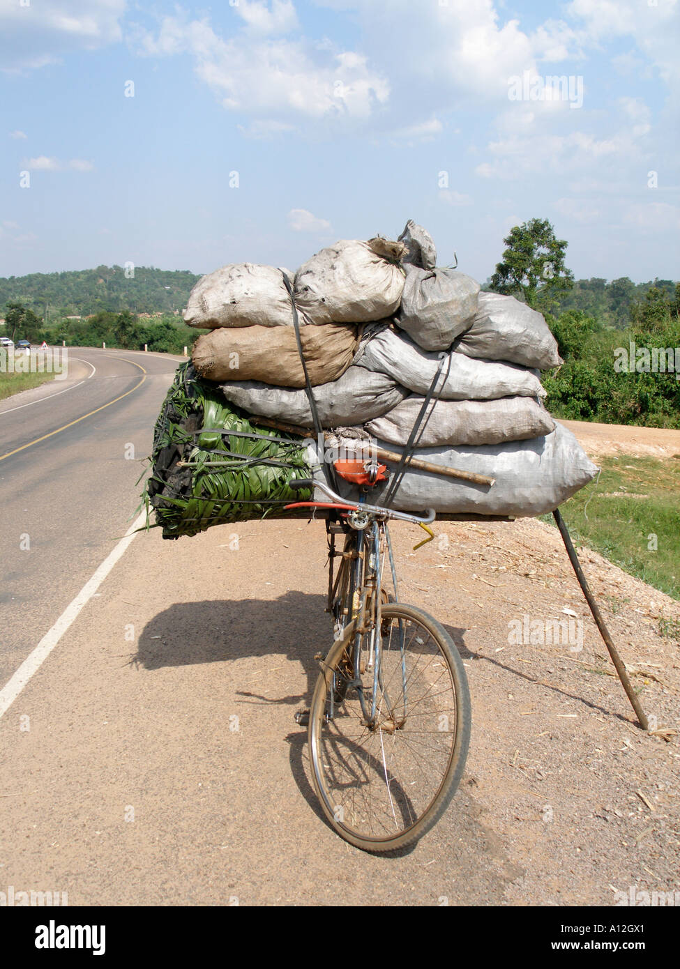 Over loaded bicycle hi-res stock photography and images - Alamy