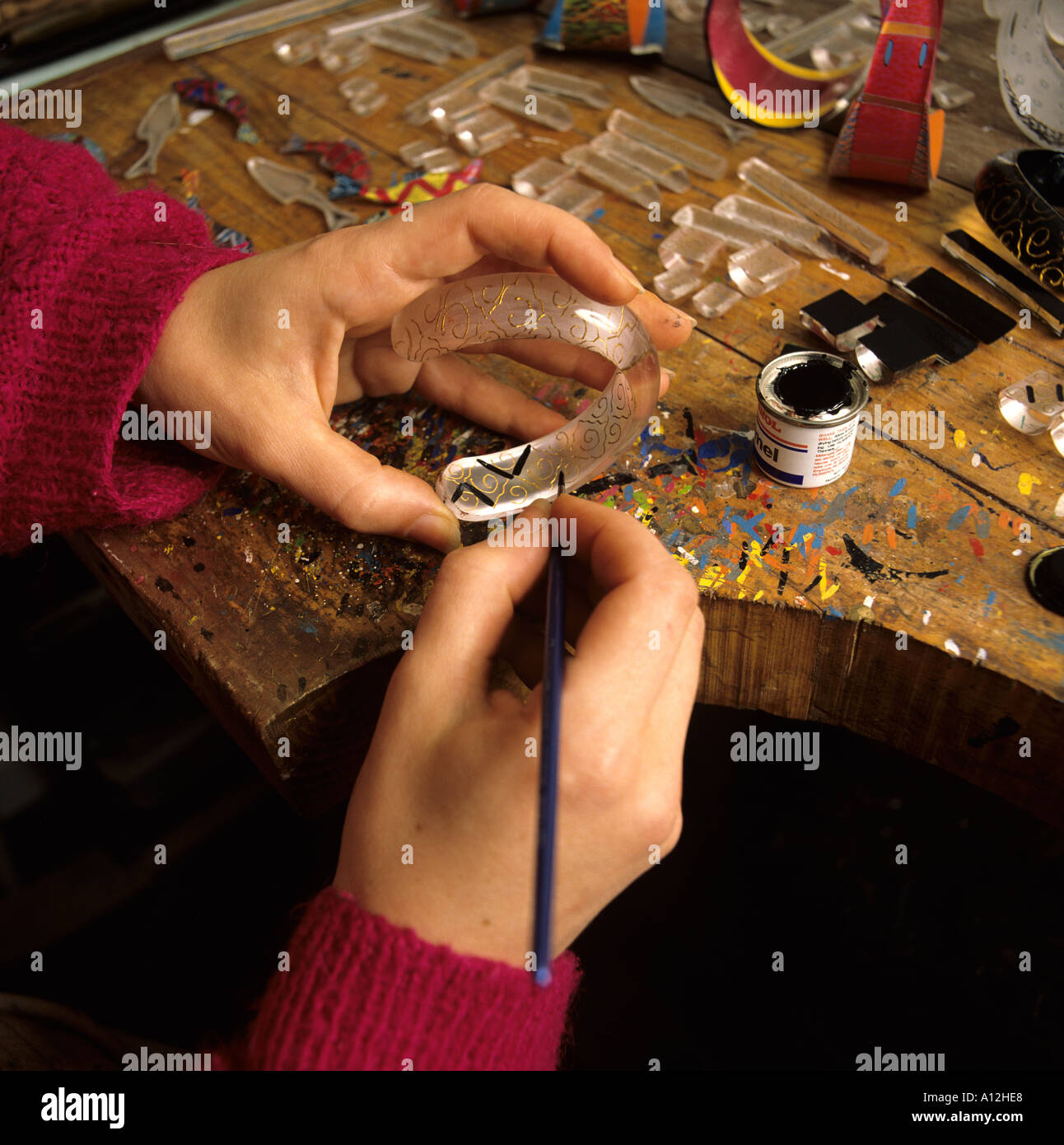 Hand made designs hi-res stock photography and images - Alamy