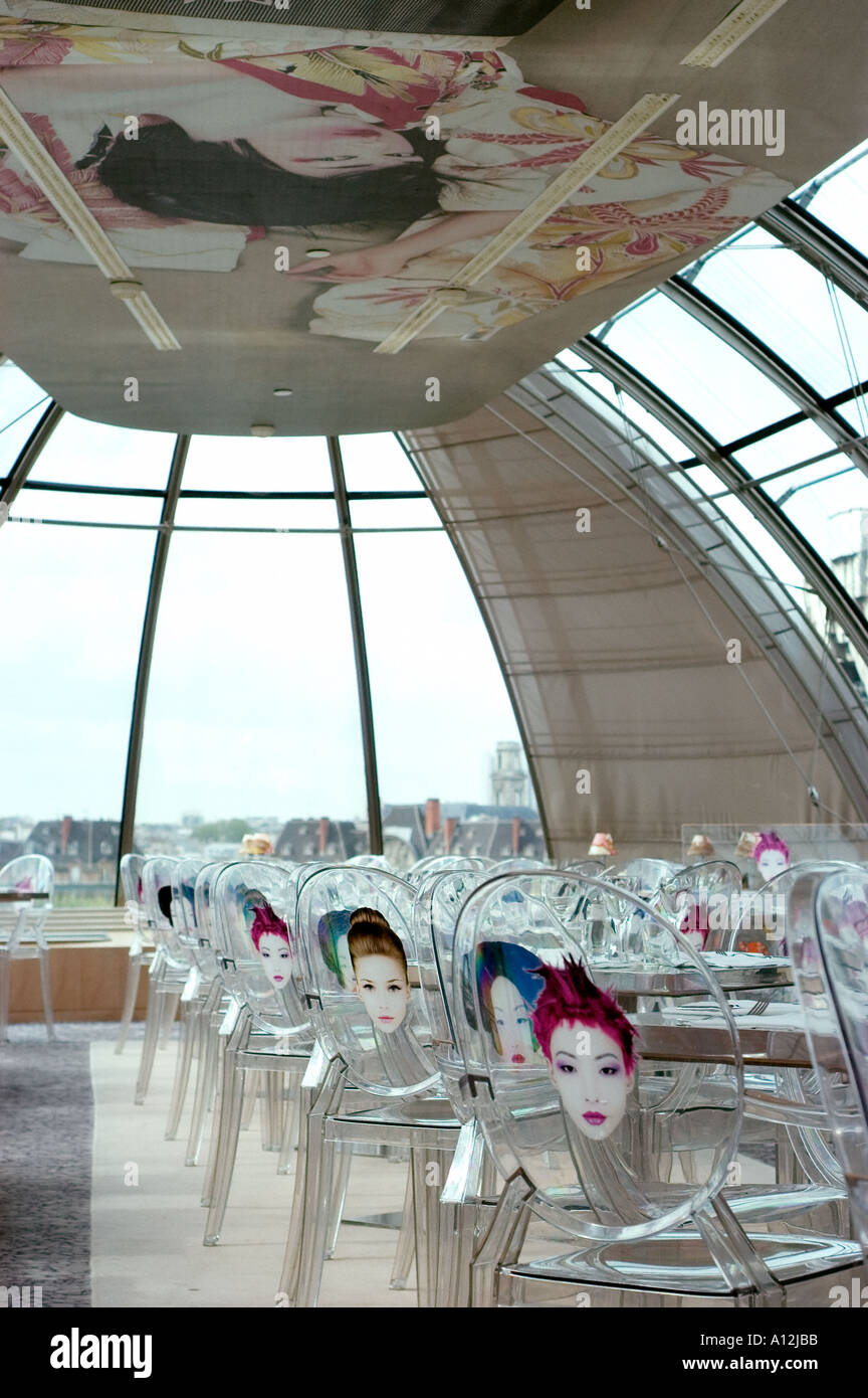 Paris France, Trendy French Restaurant "Kong", Modernist Interior ...