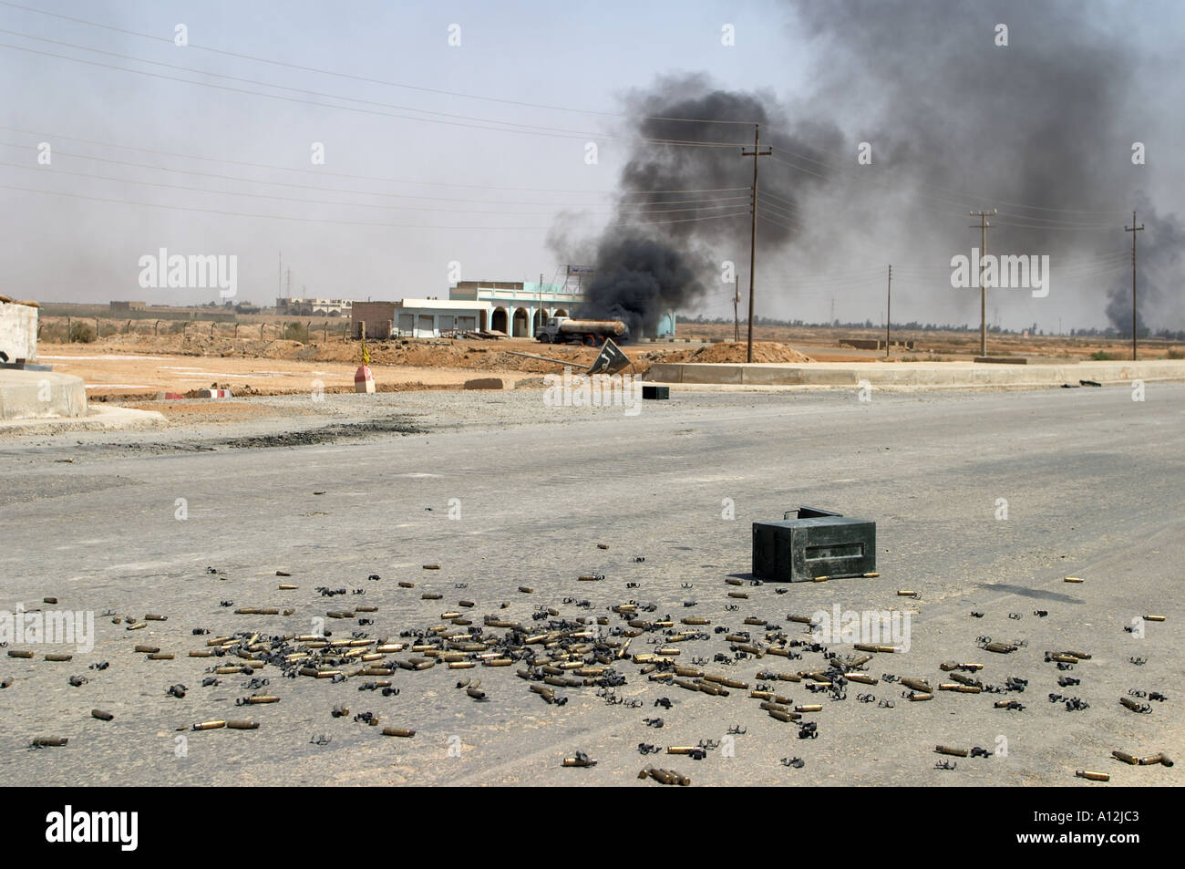 Battle of baghdad 2003 hi-res stock photography and images - Alamy