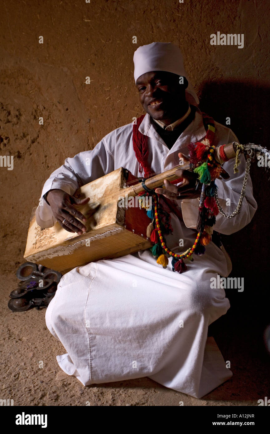 Gnaoua musician performing in their village on the edge of the sahara ...
