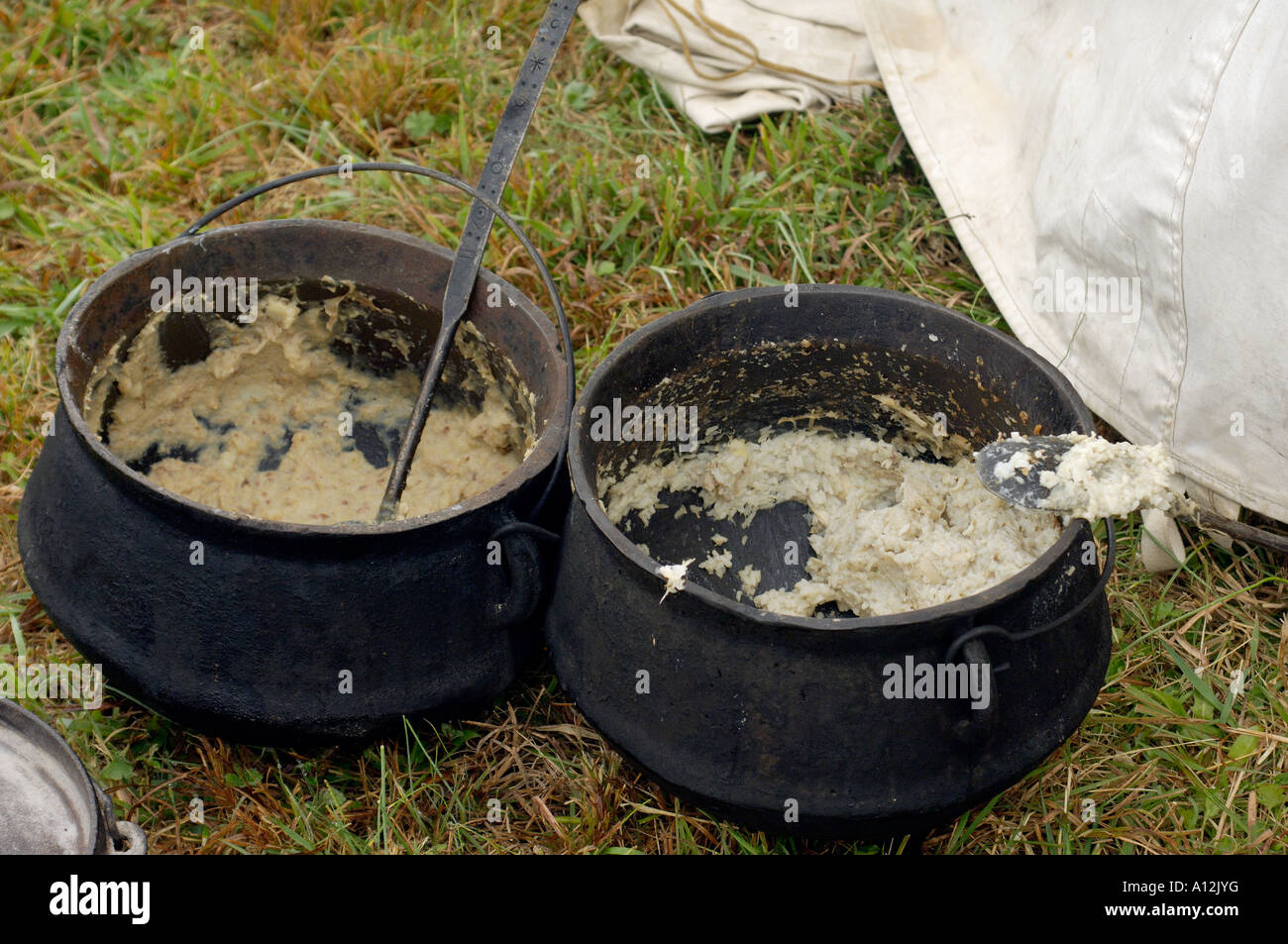 Open battlefield hi-res stock photography and images - Alamy