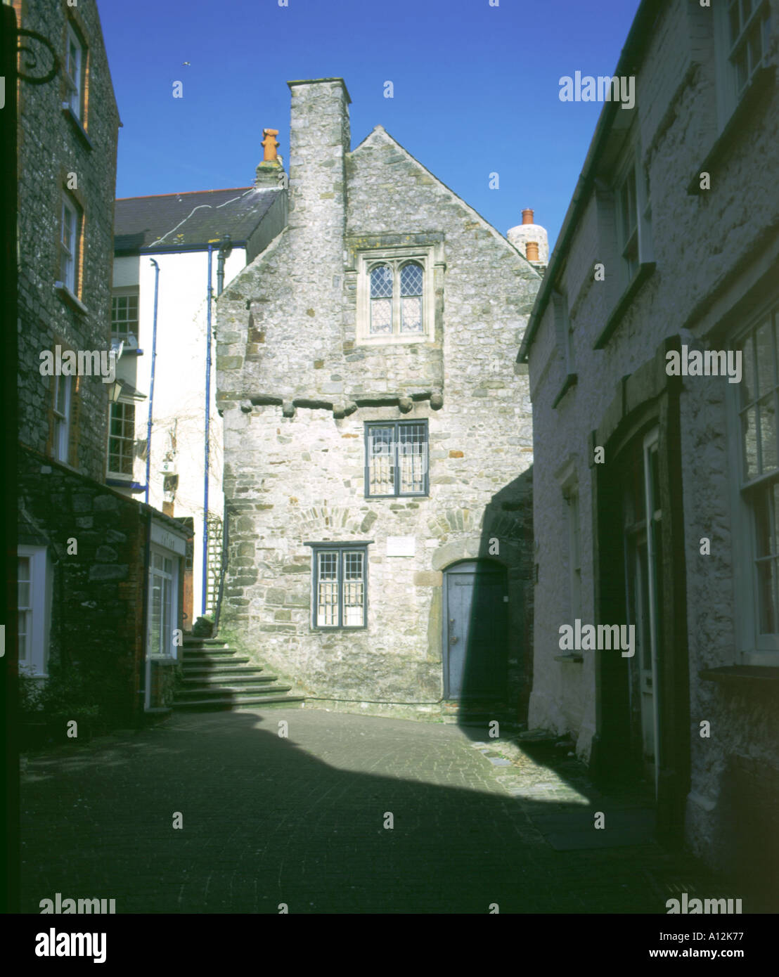 Tudor merchant's house tenby hi-res stock photography and images - Alamy