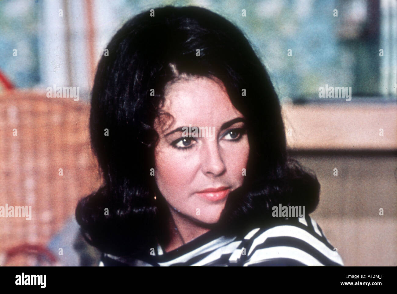 Amelia Kinney's Instagram, Twitter & Facebook on IDCrawl