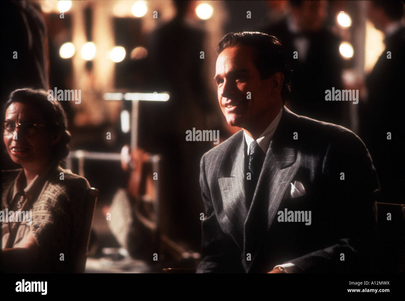 Bugsy Year 1991 Director Barry Levinson Warren Beatty Stock Photo - Alamy