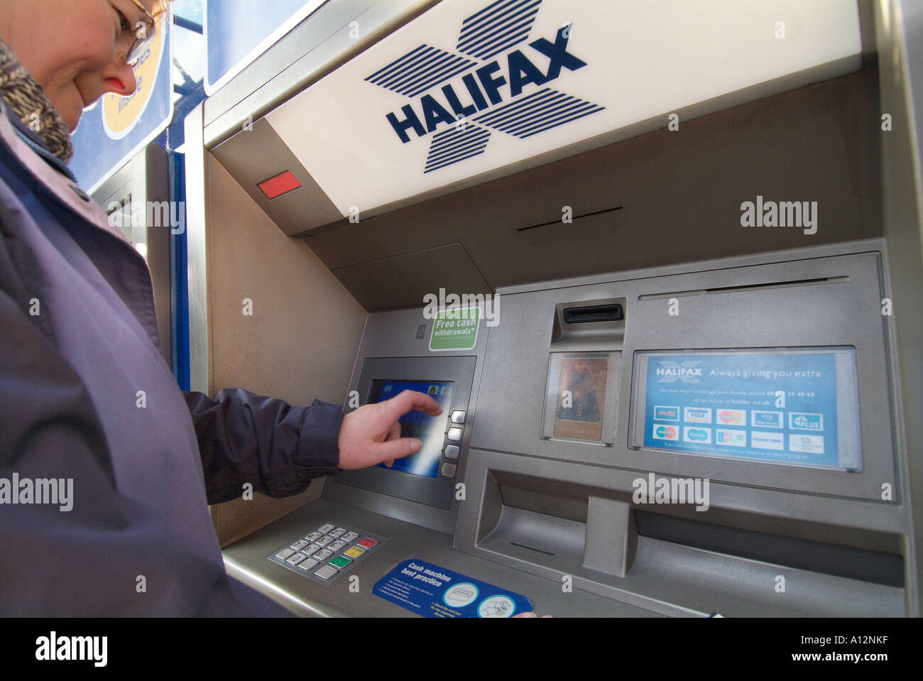 Withdraw free cash machine hi-res stock photography and images - Alamy