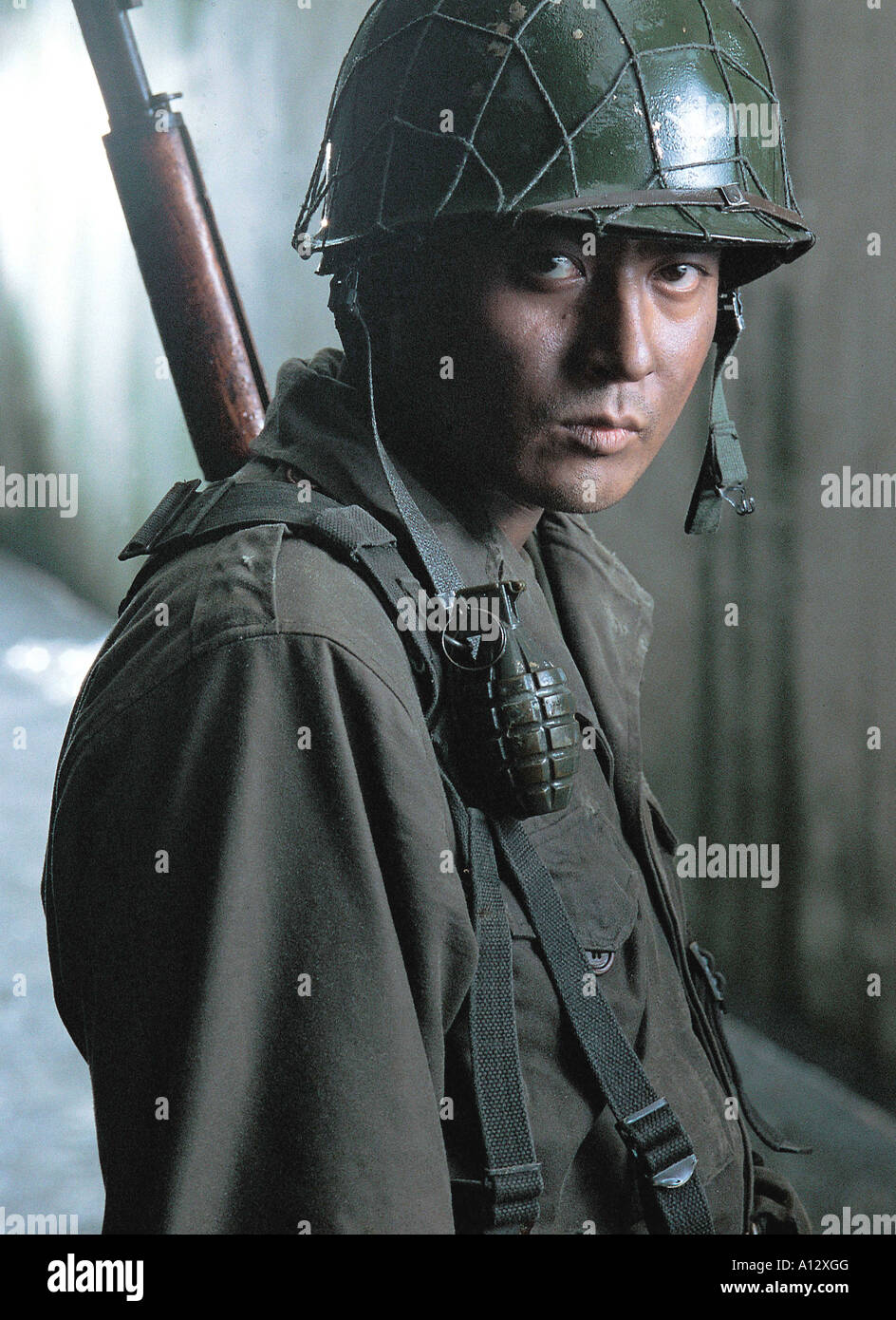 Tae guk gi Year 2004 Director Je Gyu Kang Dong Kun Jang Stock Photo - Alamy