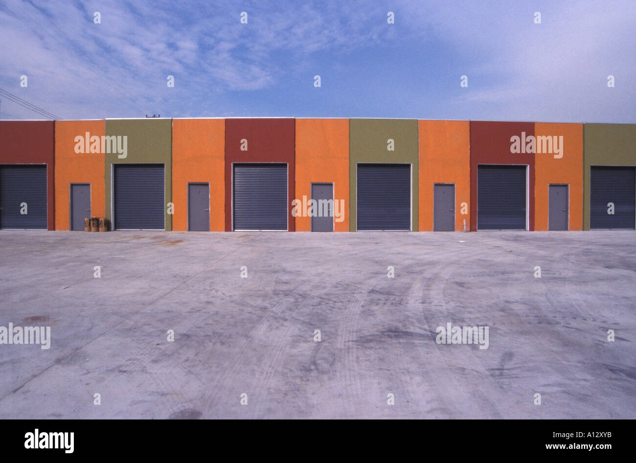 Storage facility on Alameda Boulevard in downtown Los Angeles ...