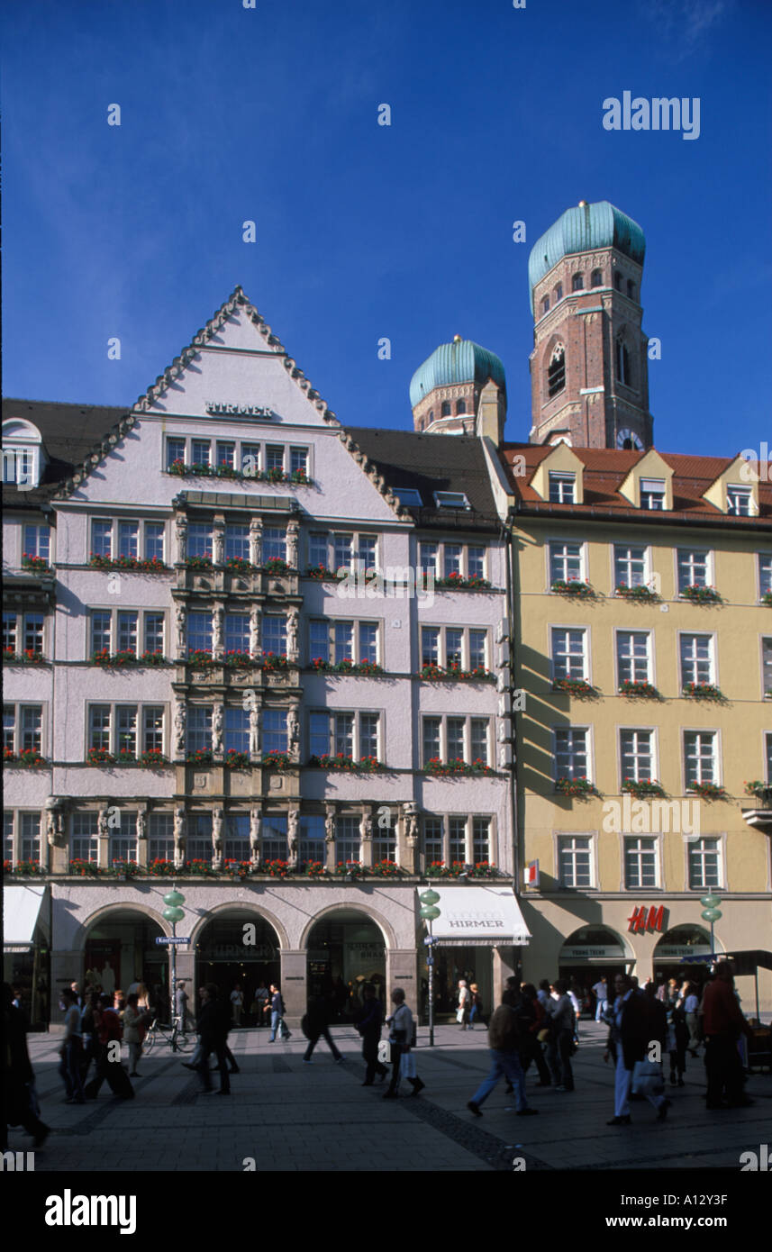 Centre of munich hi-res stock photography and images - Alamy
