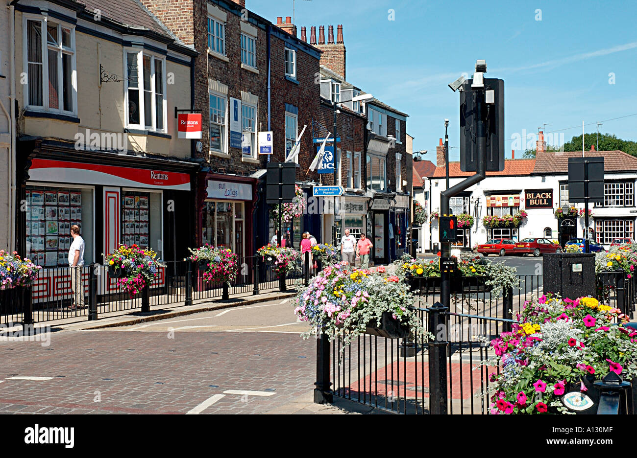 Queen Street in summer Ripon North Yorkshire England UK United Kingdom ...
