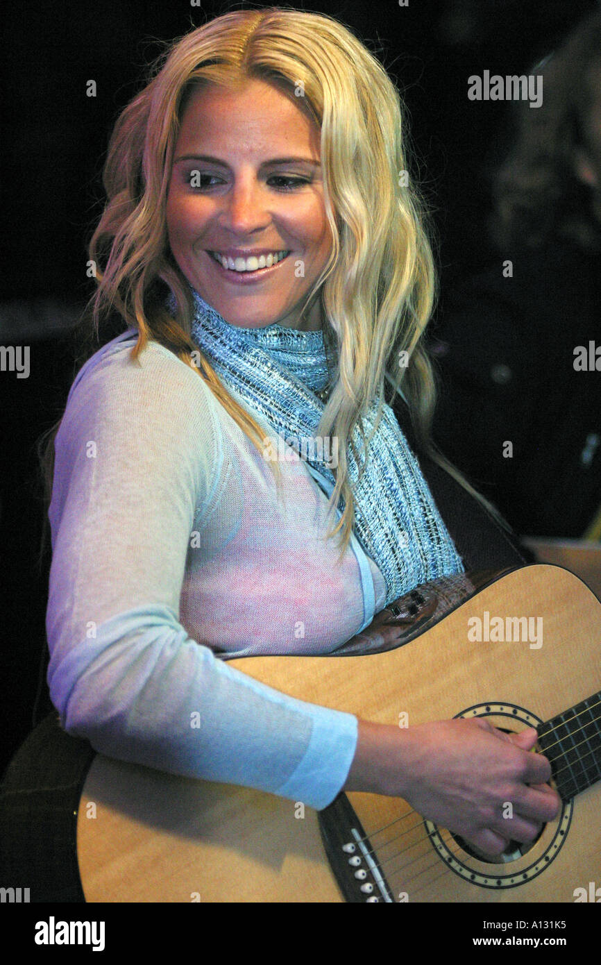 Lisa Miskovsky High Resolution Stock Photography and Images - Alamy