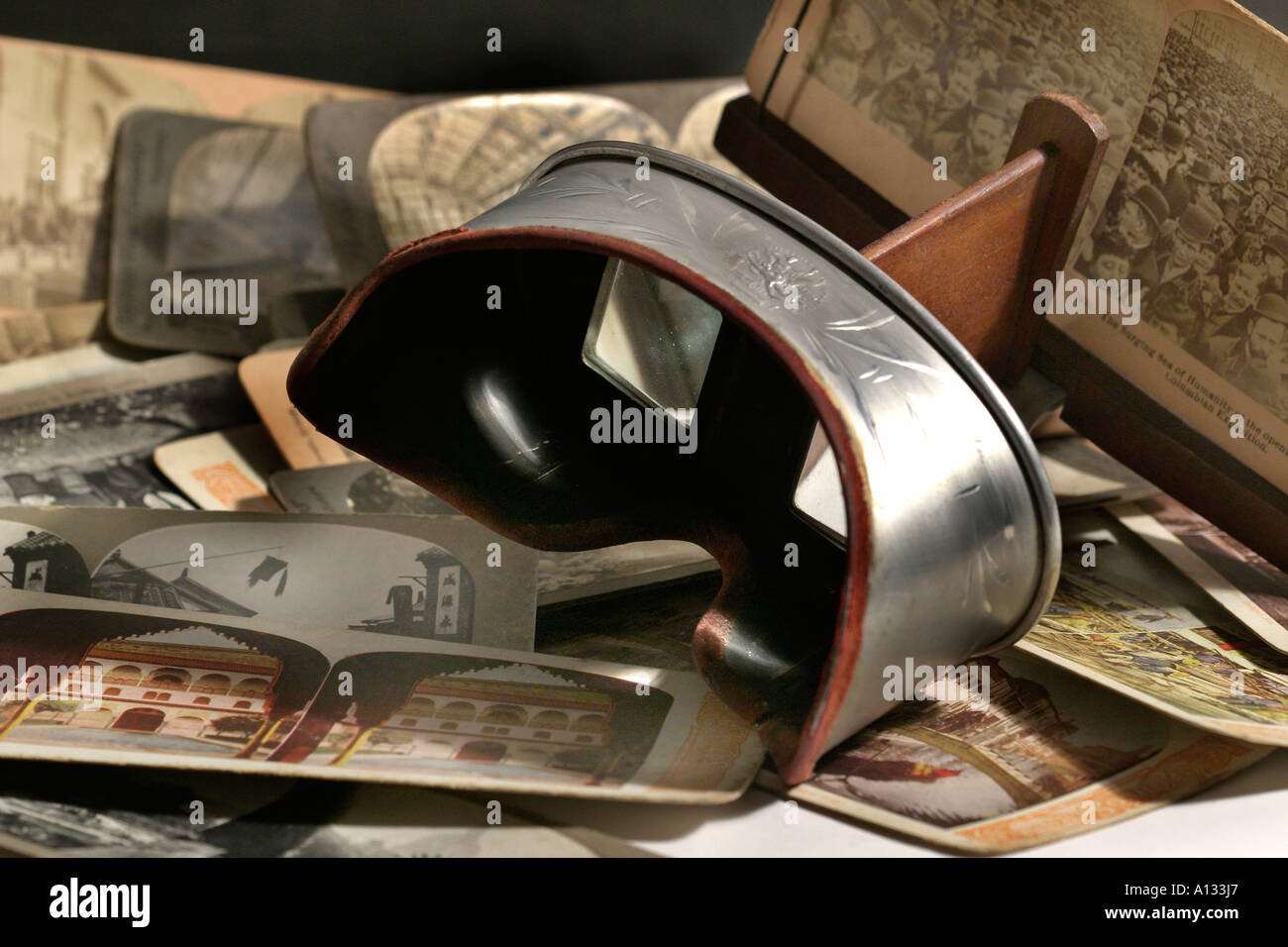 Stereograph hi-res stock photography and images - Alamy