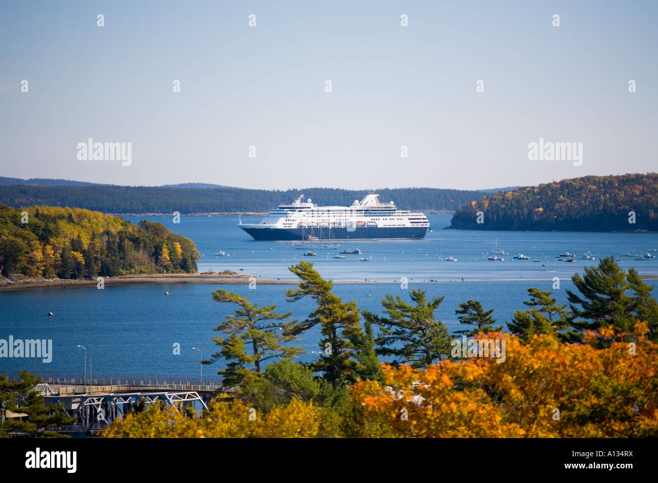Cruise ship in Fall Foliage Stock Photo - Alamy