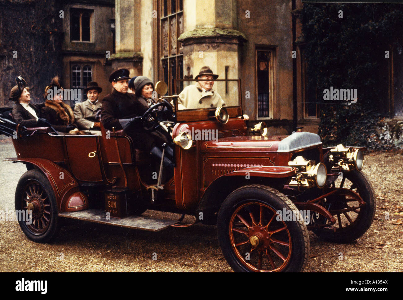 The shooting party 1984 Alan Bridges James Mason Stock Photo - Alamy