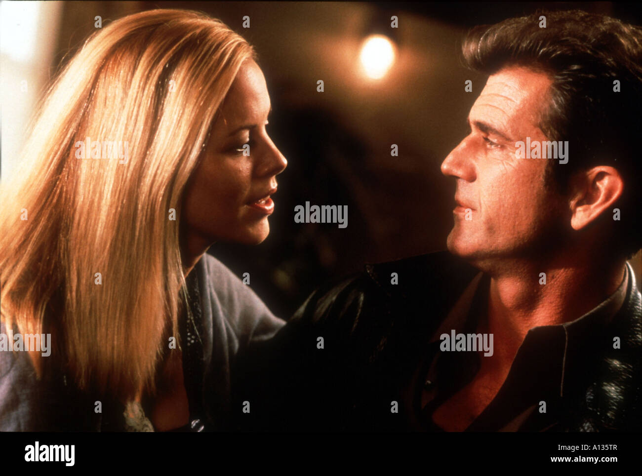 Payback 1999 Brian Helgeland Mel Gibson Maria Bello Stock Photo - Alamy