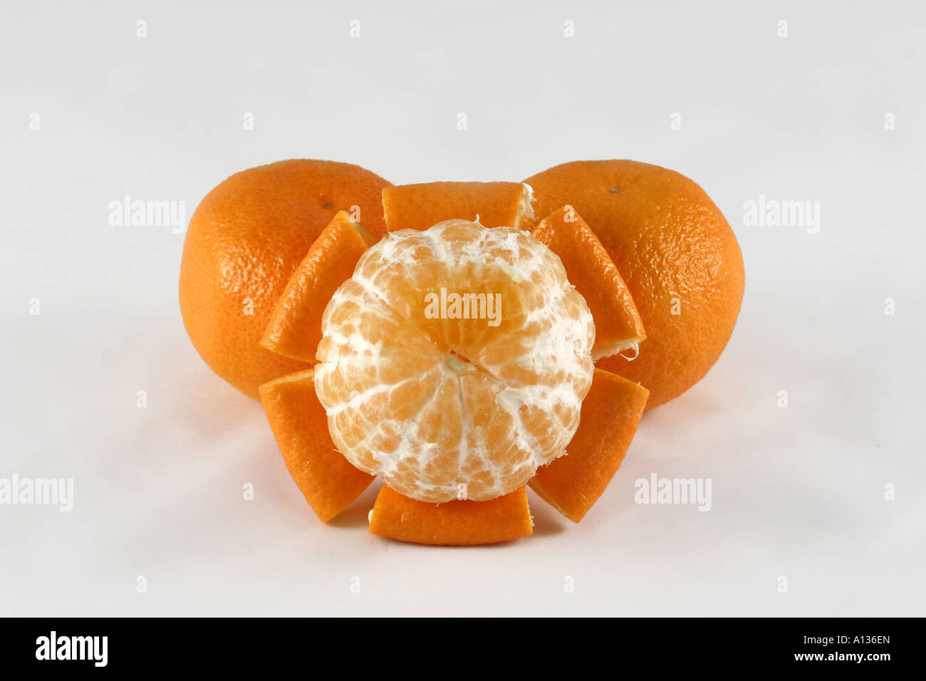 Clementine satsuma tangerine orange hi-res stock photography and images ...