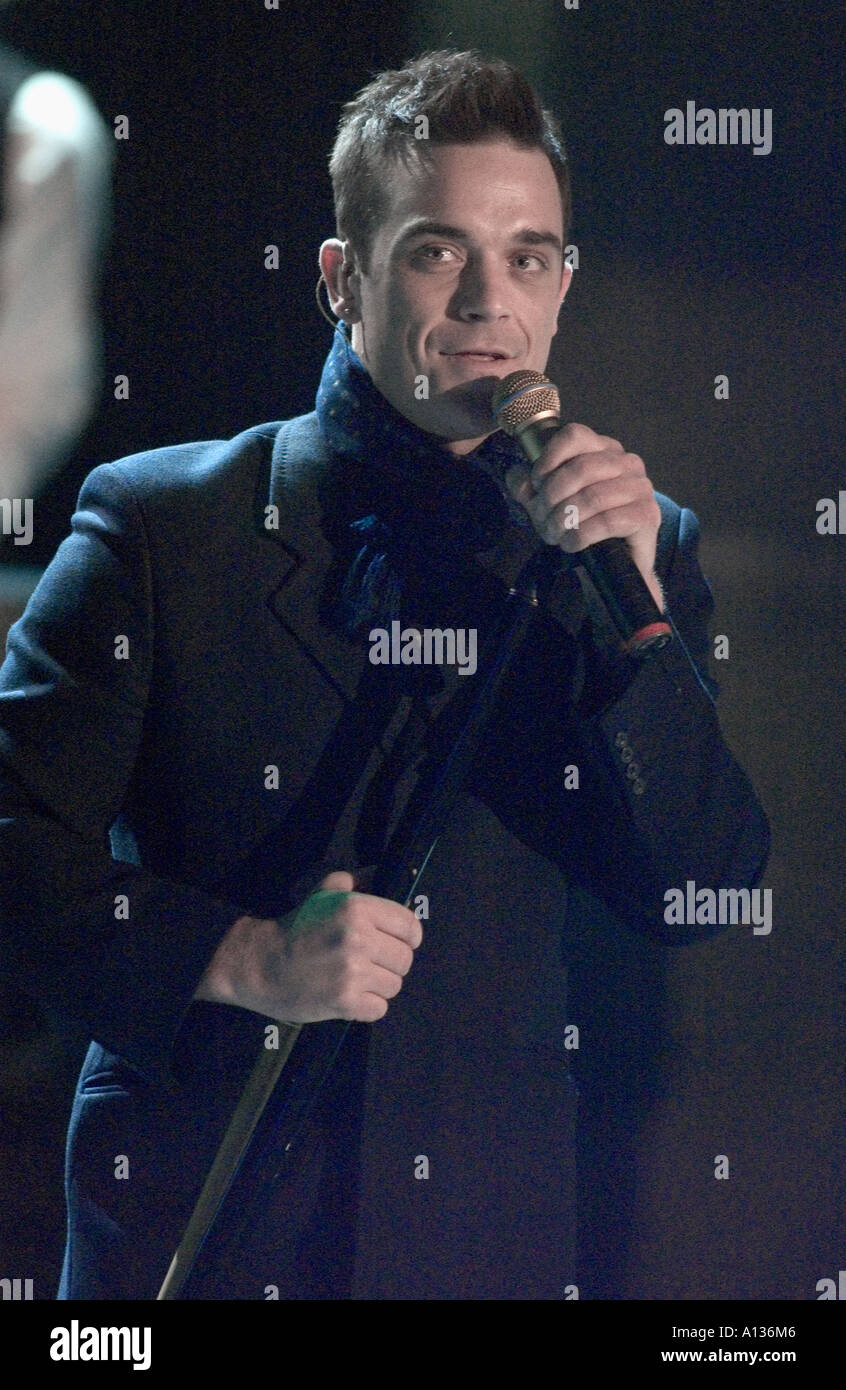 Robbie Williams in the german TV Show Wetten Dass Stock Photo - Alamy