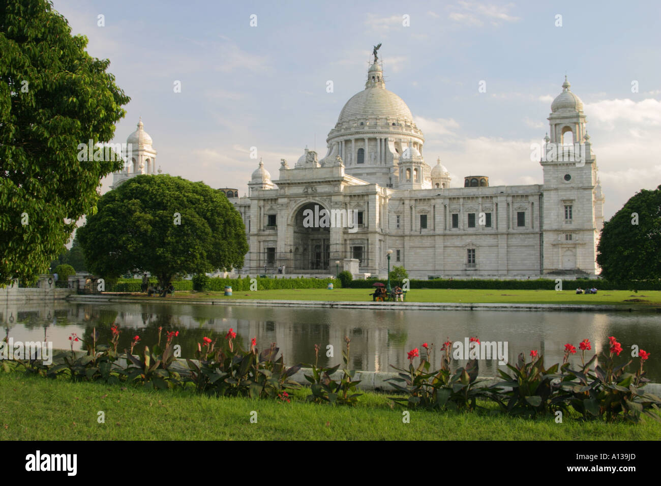 The modern architecture of the Victoria Memorial, located in Kolkata ...