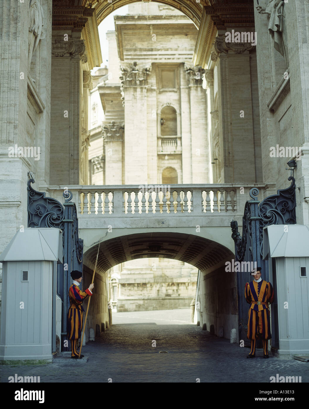 Guardian vatican rome hi-res stock photography and images - Alamy