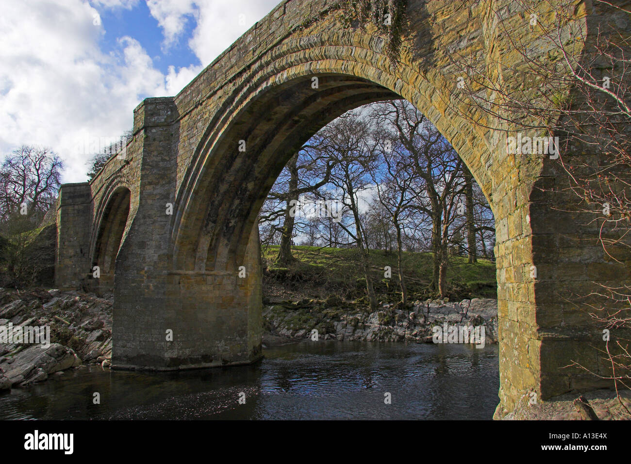 The 12th century Devil's Bridge over the River Lune, Kirkby Lonsdale ...