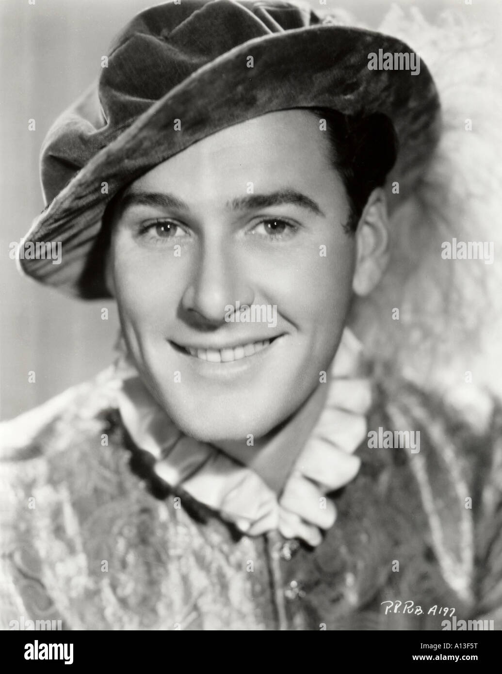 Prince pauper errol flynn 1937 hi-res stock photography and images - Alamy