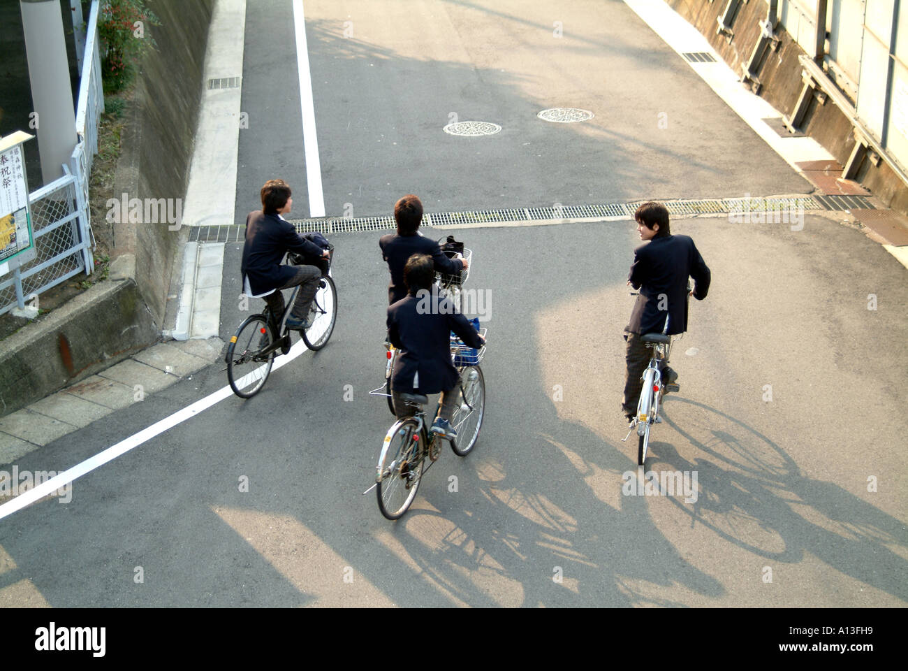 Japan children bike school hi-res stock photography and images - Alamy