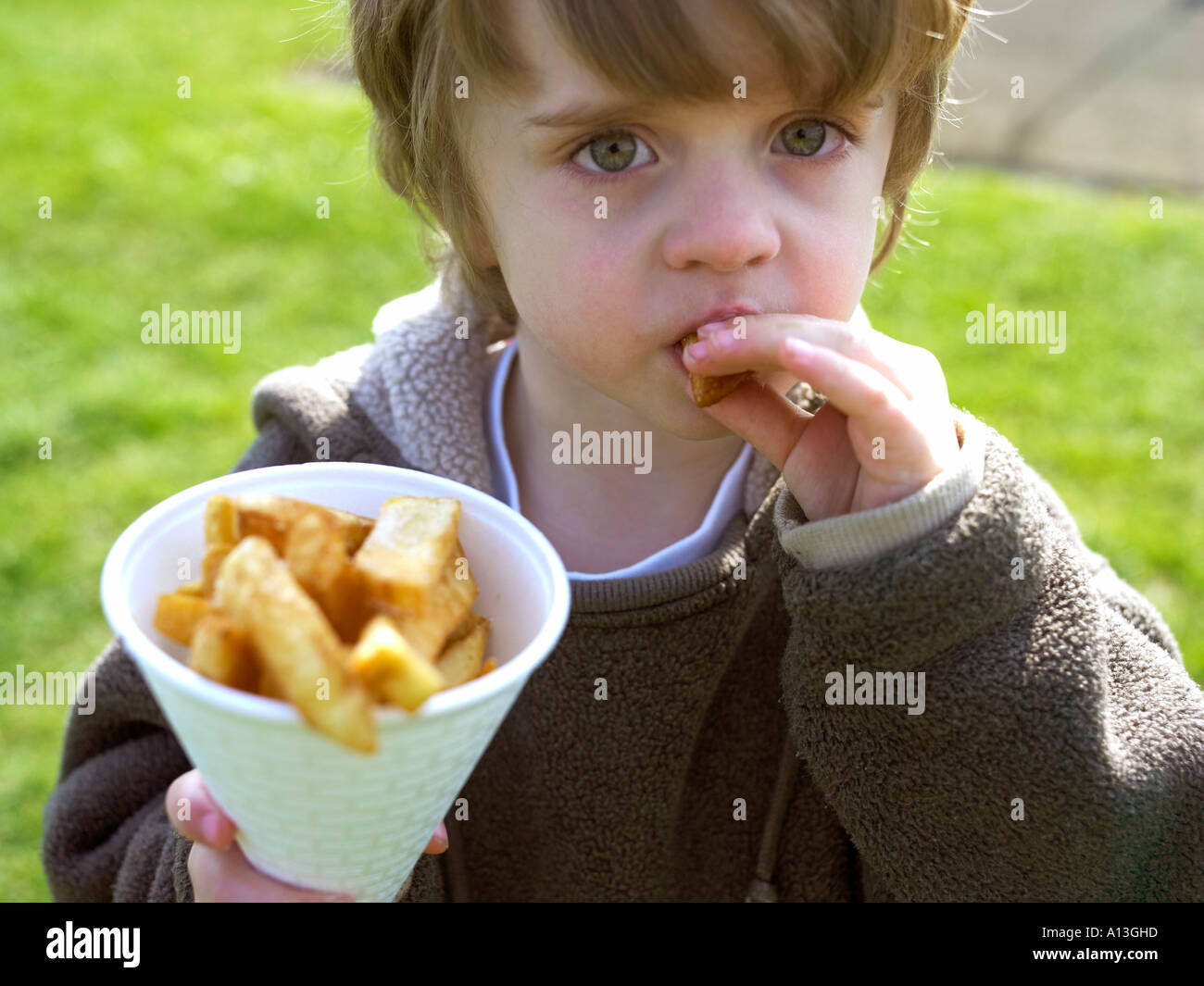 People gorging on food hi-res stock photography and images - Alamy
