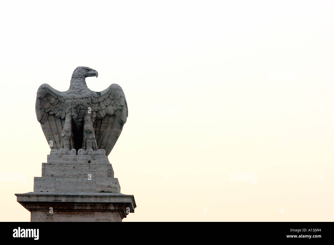Fascist eagle hi-res stock photography and images - Alamy