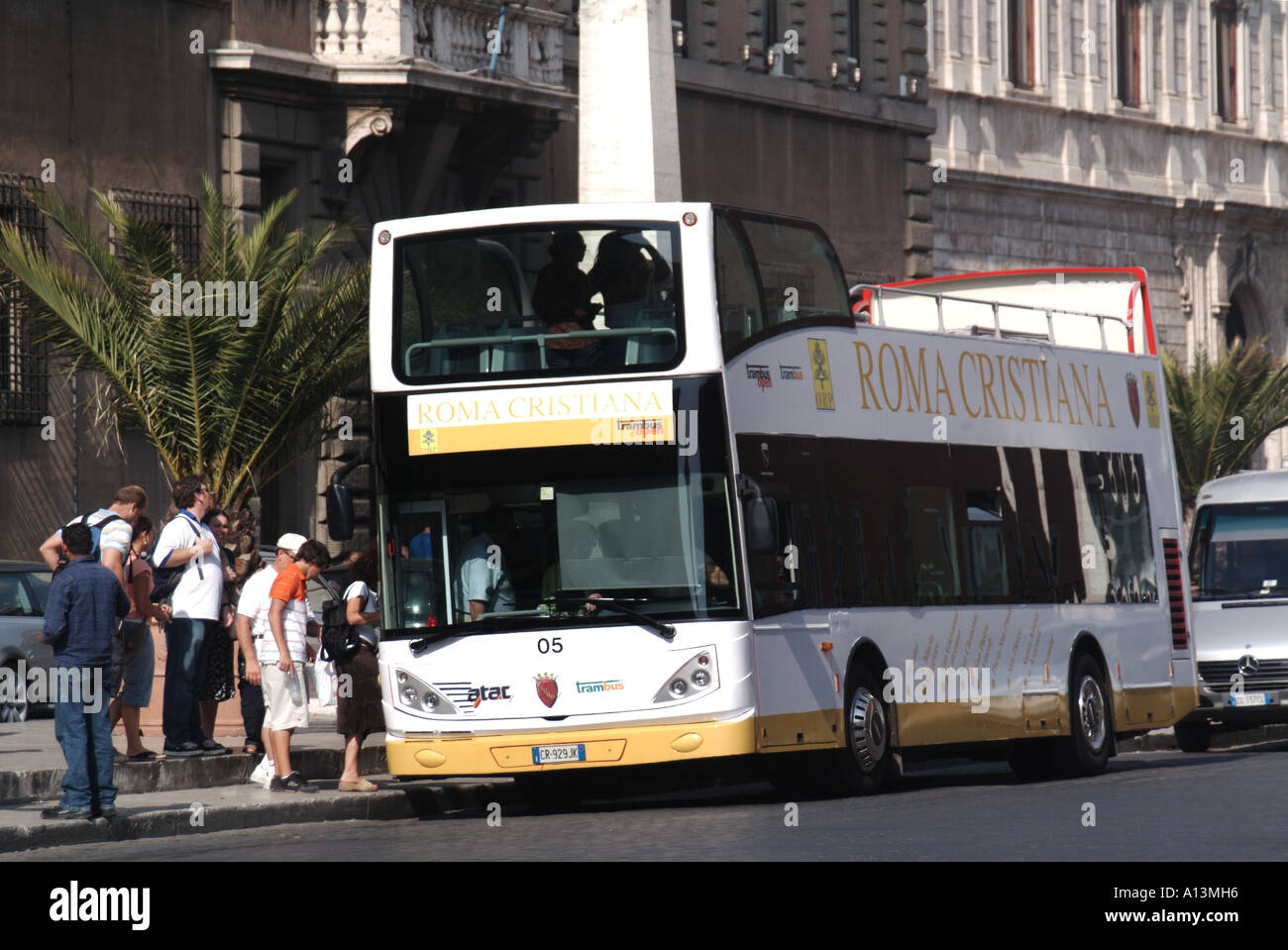 Rome open top tour bus stop near St Peters Square Stock Photo - Alamy
