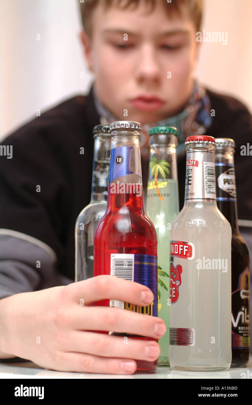 Bottles of alcopops drinks hi-res stock photography and images - Alamy