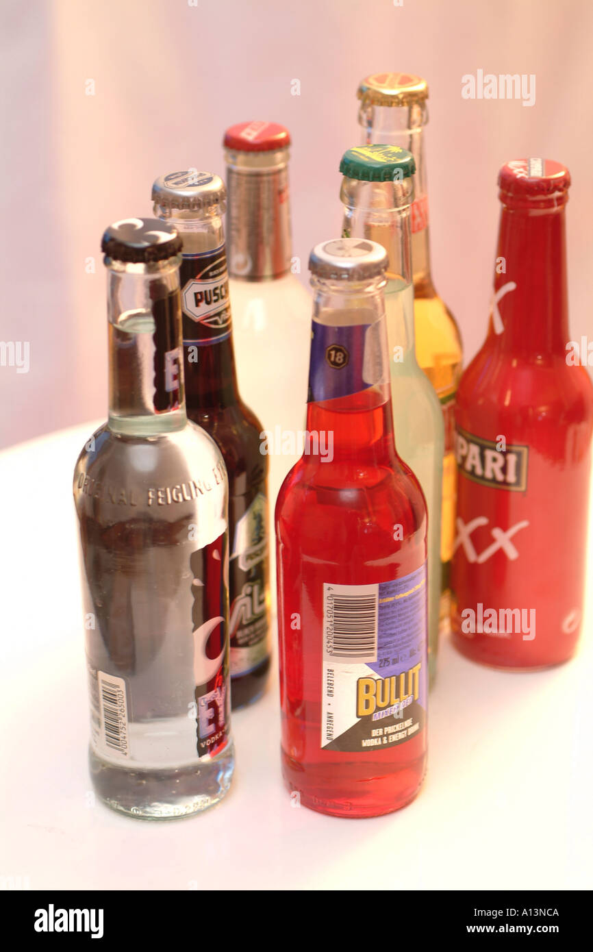 Alcopops hi-res stock photography and images - Alamy