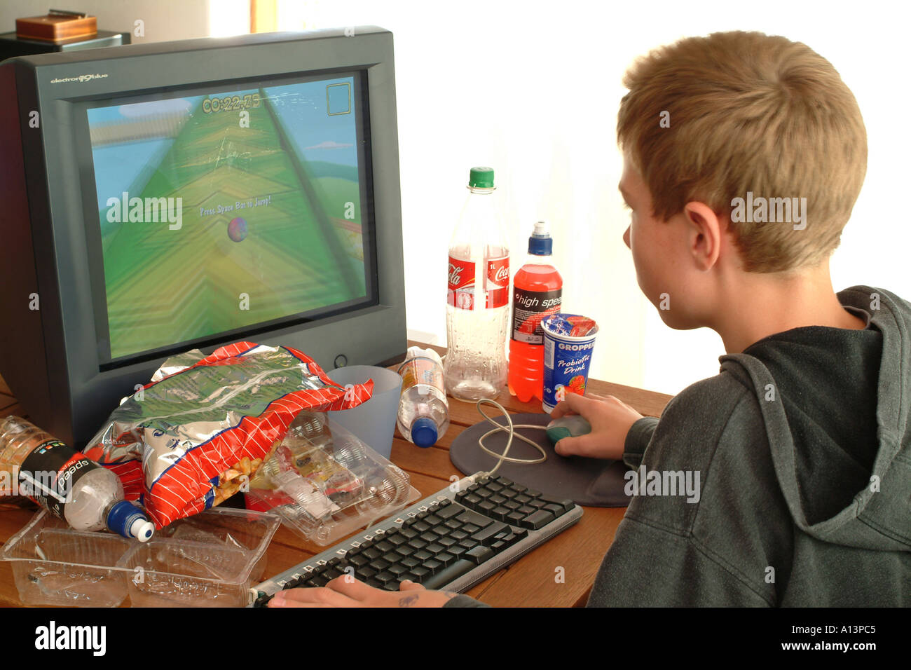 teenager at the pc Stock Photo - Alamy
