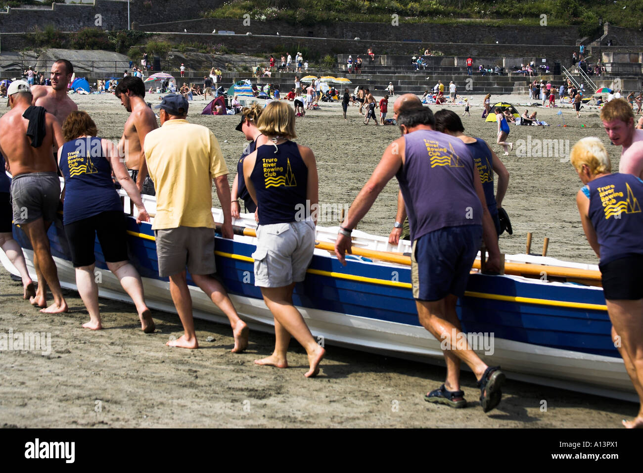 Gig rowers in cornwall hi-res stock photography and images - Alamy