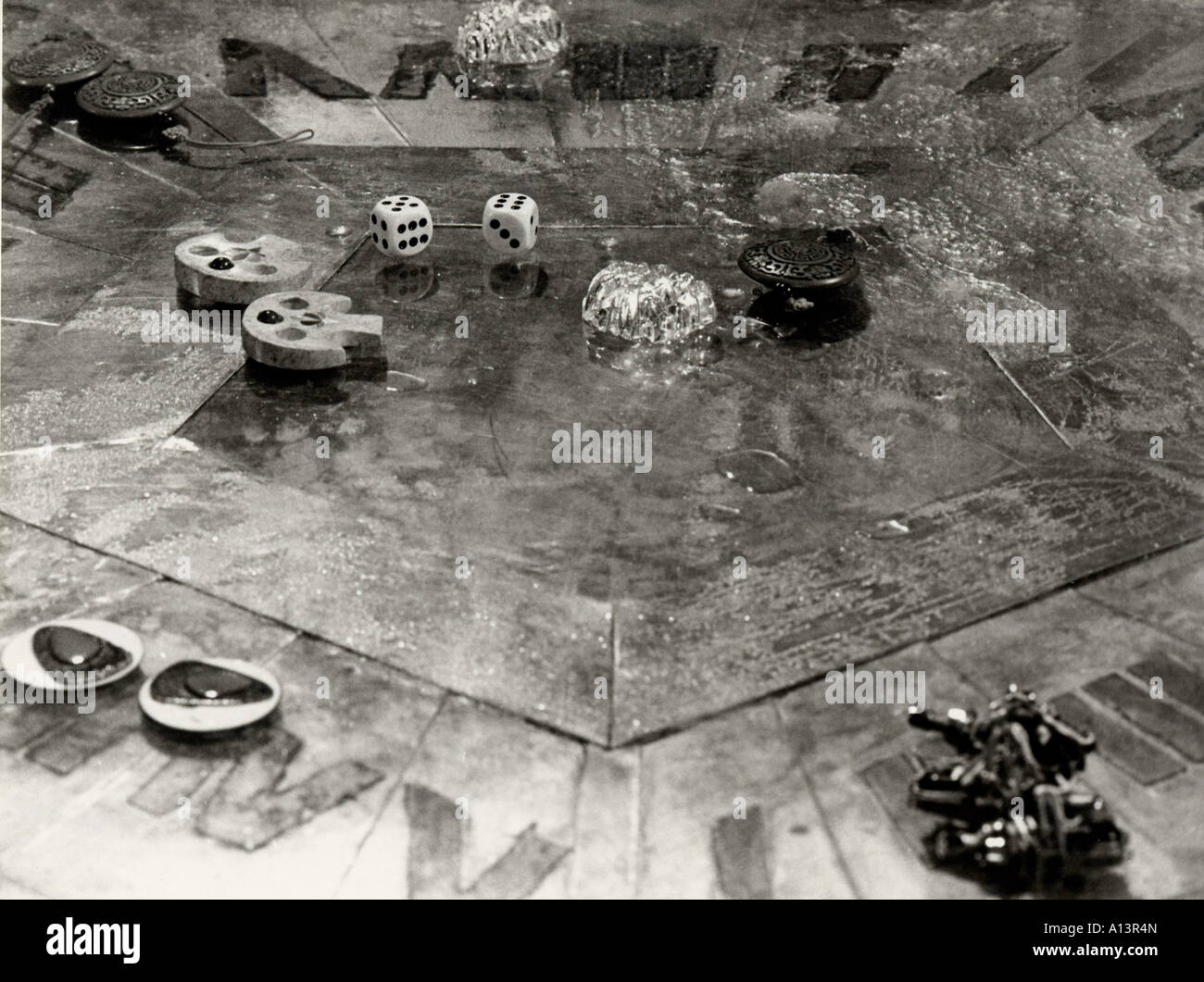 Quintet Year 1978 Director Robert Altman Paul Newman Stock Photo - Alamy