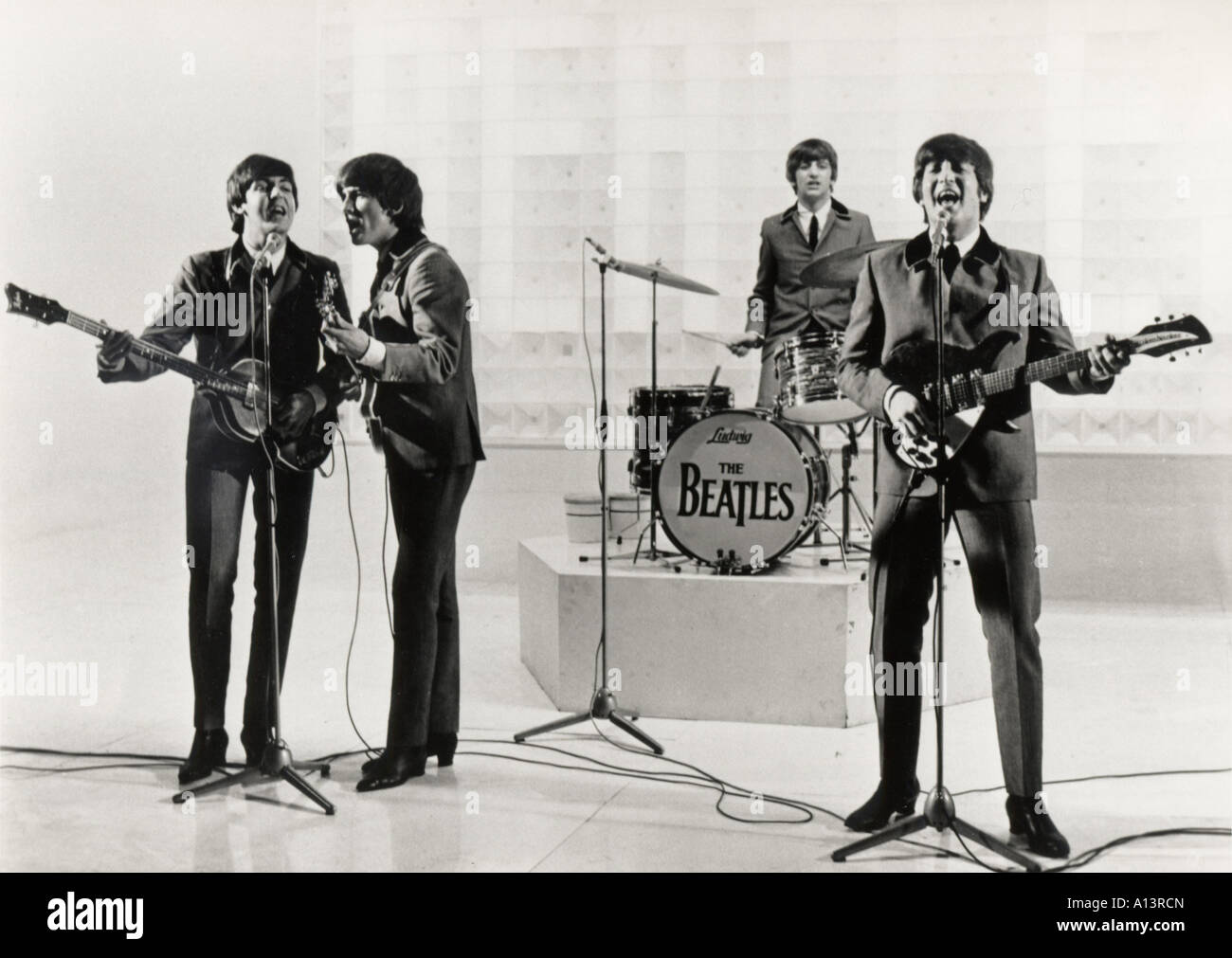 A Hard Day s Night Year 1964 Director Richard Lester Ringo Star George ...