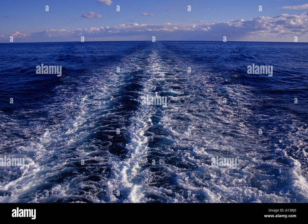 wake on the ocean Stock Photo - Alamy