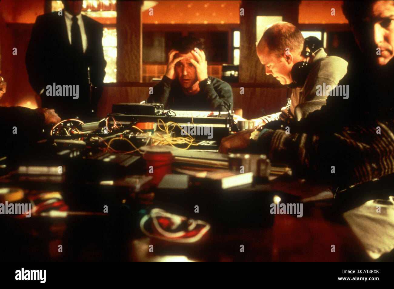 Ransom mel gibson hi-res stock photography and images - Alamy