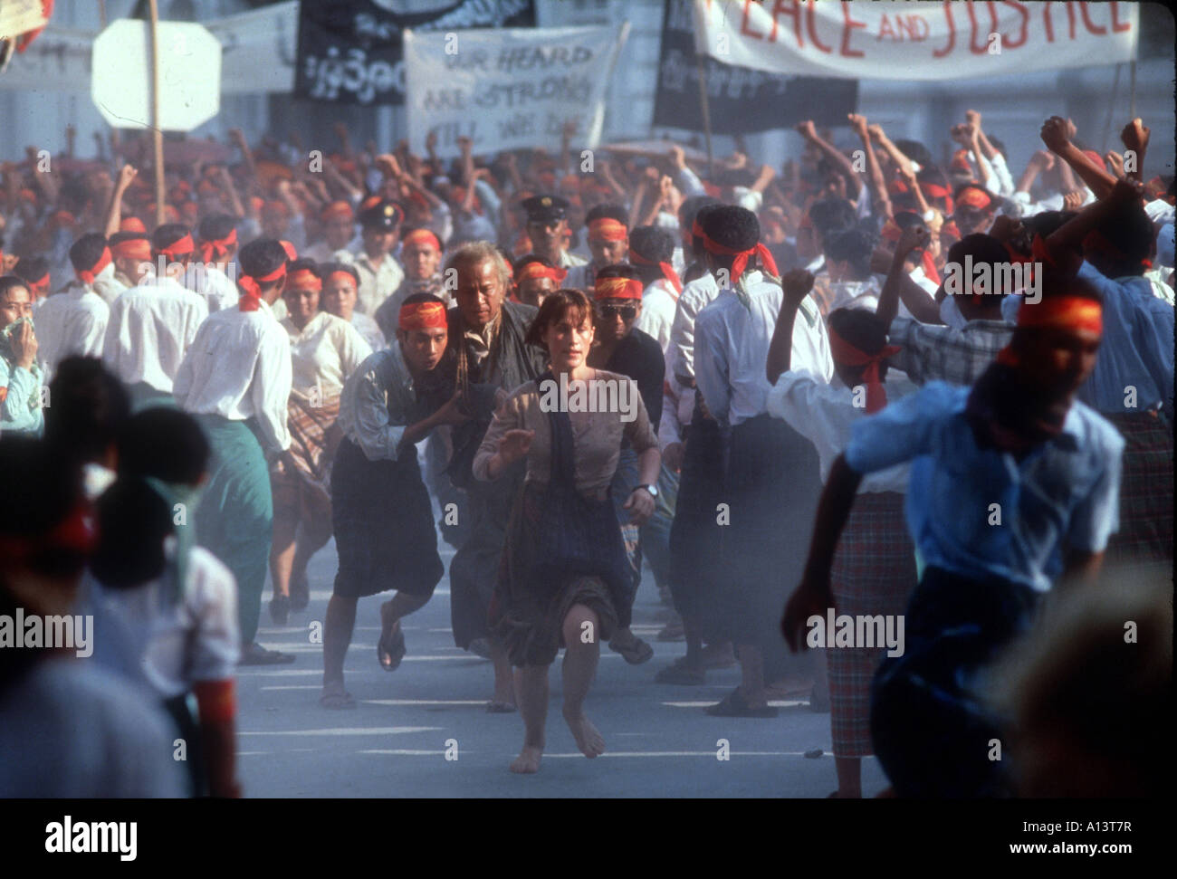 Beyond Rangoon Year 1994 Director John Boorman Patricia Arquette U Aung ...