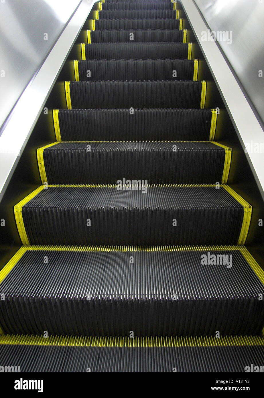 Full rimmed hi-res stock photography and images - Alamy