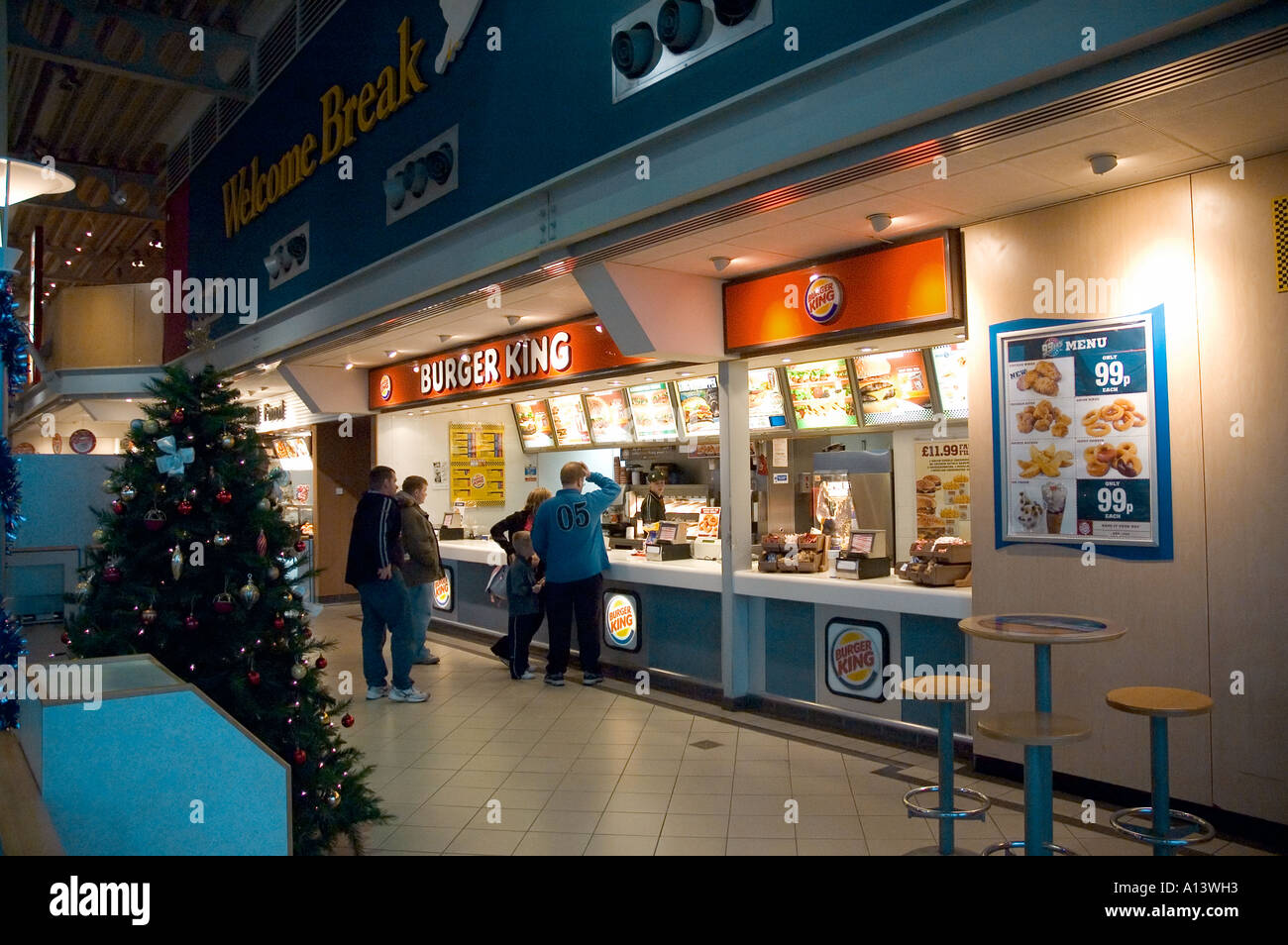 M40 service station hi-res stock photography and images - Alamy