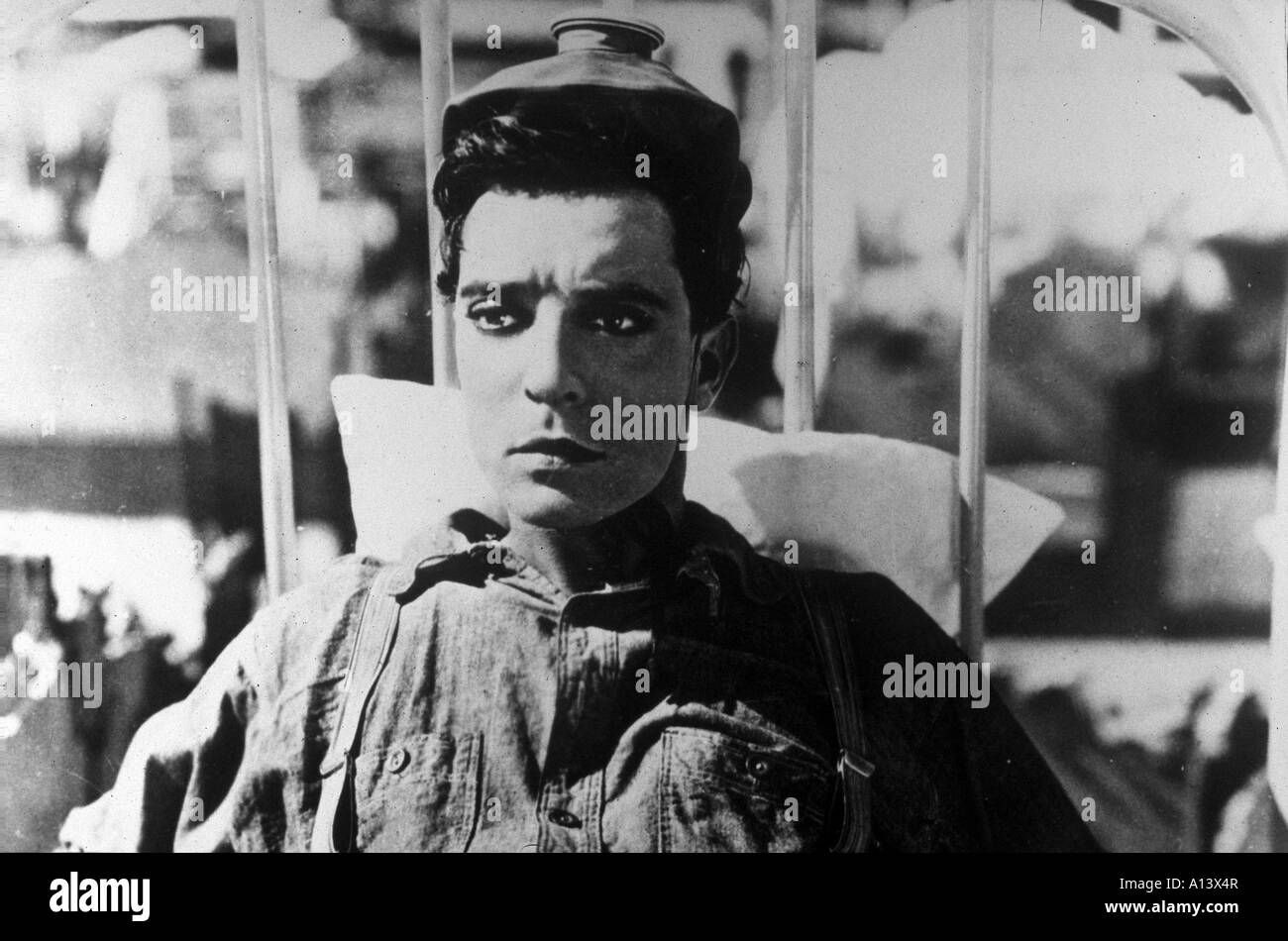 Steamboat Bill Jr Year 1928 Director Charles F Reisner Buster Keaton ...