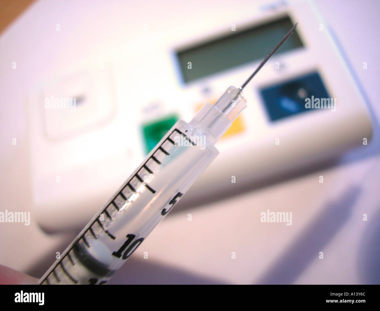 needle with insulin Stock Photo - Alamy