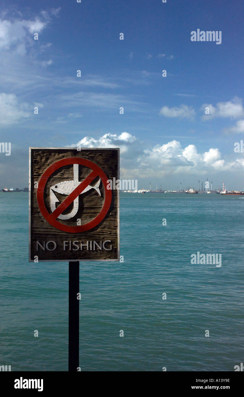 No fishing sign Stock Photo - Alamy