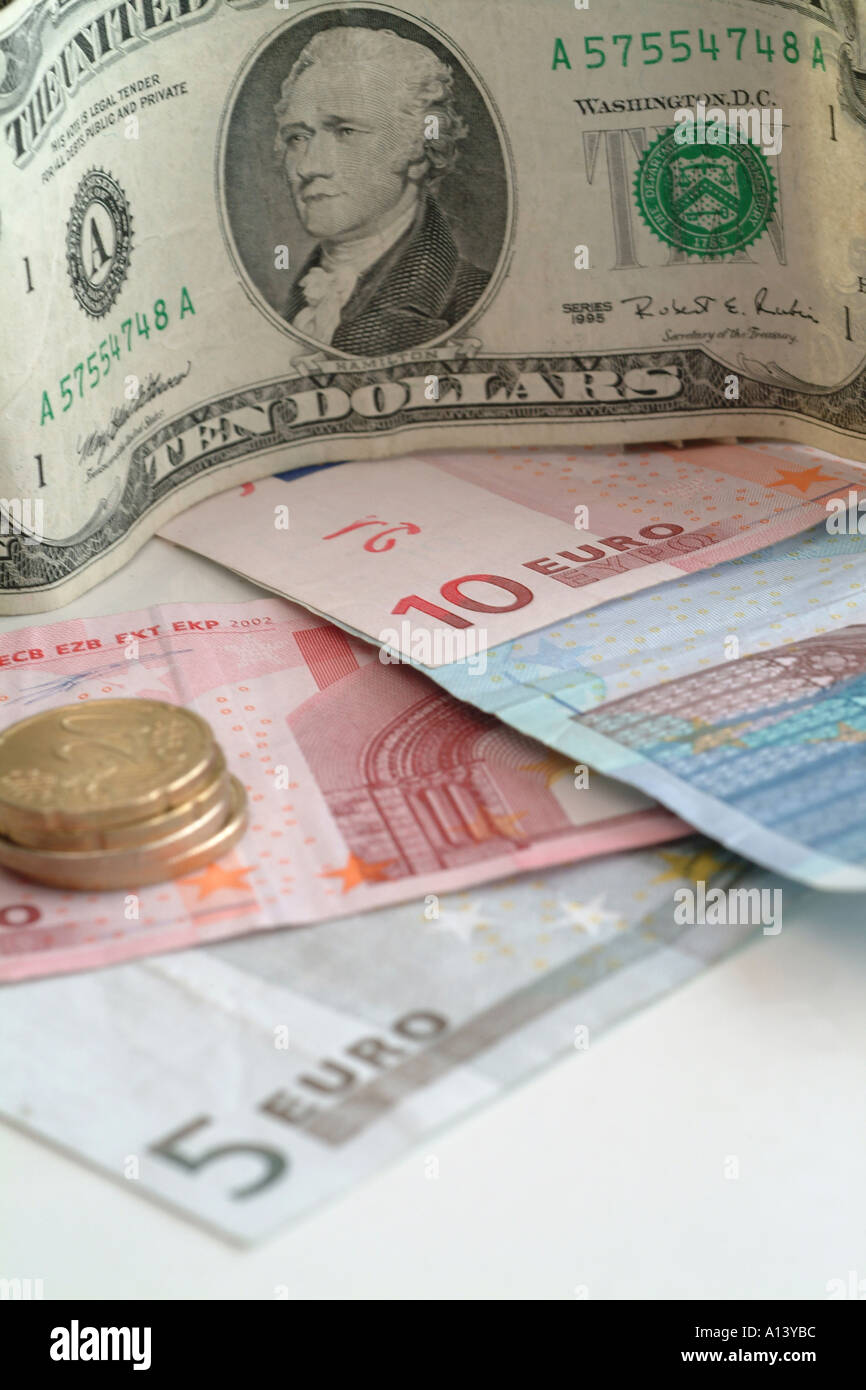 currency bank note euro und dollar Stock Photo - Alamy
